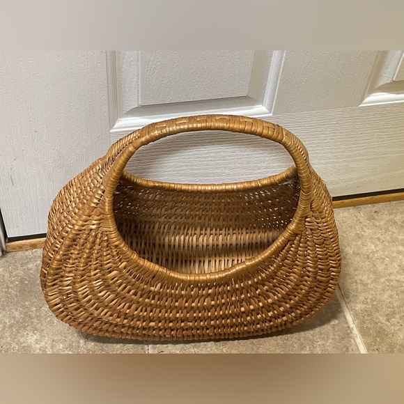 Vintage | Accents | Vintage Wickerrattan Round Hoop Handle Basket ...